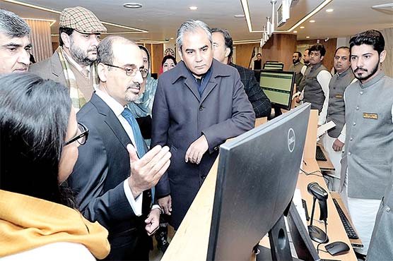 پاکستان:-اراضی منتقلی کیلئے پہلے ای رجسٹریشن سنٹر کا افتتاح کرپشن کا ...